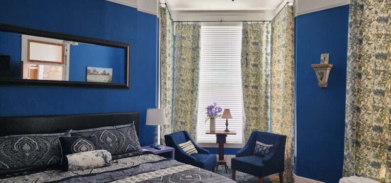 The Clinton Inn – Romance and Couple's Getaway Packages at The Clinton Inn